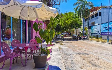 Restaurants Shops Stores Bars And Cafes Playa Del Carmen Mexico Editorial Stock Photo Image Of