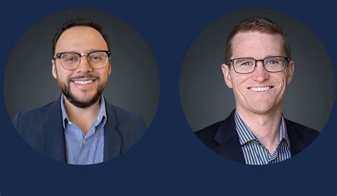 How To Take Amazing Linkedin Headshots That Stand Out