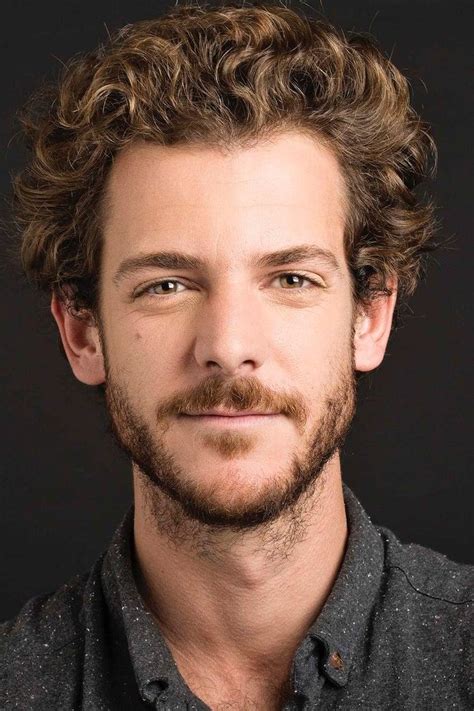 Guillermo Barrientos About Entertainmentie