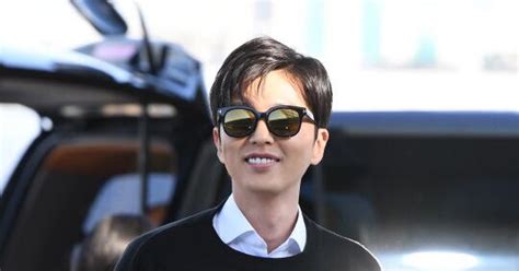 포토 신동욱 빛나는 미소