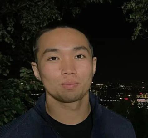 Создать мем мужчина азиат скриптонит логотип Картинки Meme