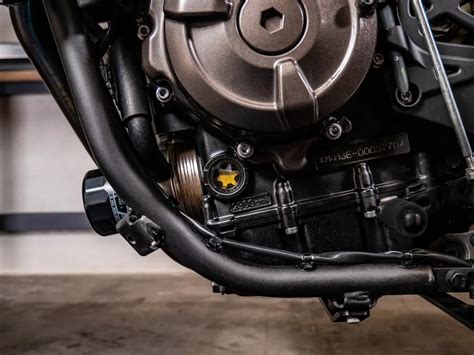 KAKO DA zamenite ulje kao profesionalac na četvorotaktnom motoru Ipone rs