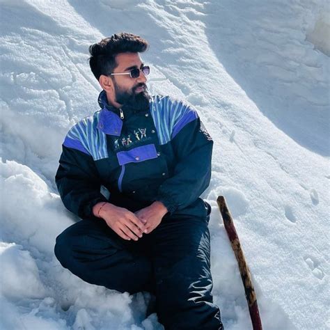 Shubham Mantri😎 Mr Mantri • Threads Say More