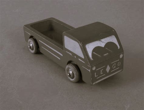 Truck With Rubber Wheels History Gb