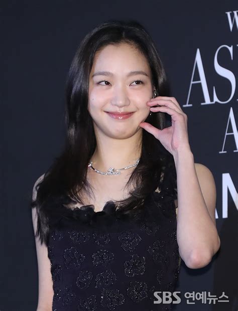 [e포토] 김고은 하트에 귀여운 과즙미가 가득