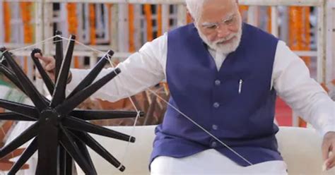 મન કી બાતમાં Pm મોદીએ કહ્યું દેશ તિરંગામય થયો Sandesh
