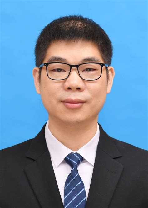 孙 瑞 广西大学