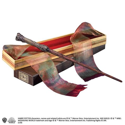 The Noble Collection Harry Potter Wand Ollivanders Box Amazon Co Uk Toys Games Harry Potter