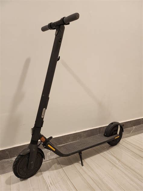 Ninebot E25 Segway Scooter Sports Equipment Sports And Games Skates Rollerblades And Scooters On