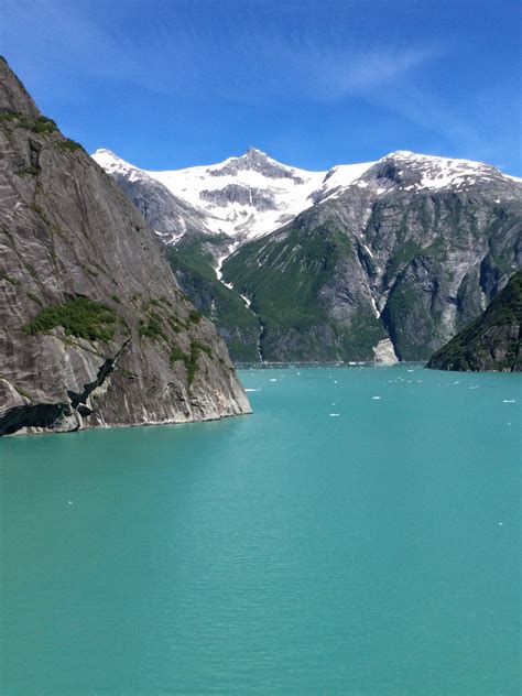 Tracey Arm Fjord In Alaska Vacation Destinations Alaska Us Travel