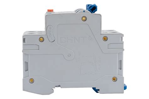 Дифференциальный автоматический выключатель Chint Nb1l 1p N C10 30ma тип Ac 10ka 36mm
