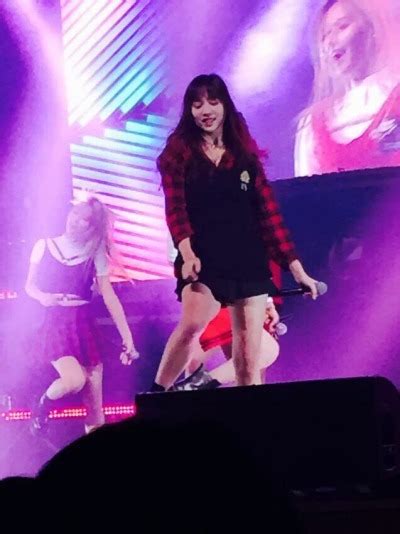 Mina With Bangs Tumbex