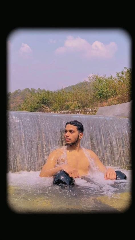 Tabish Khan Fitfaithwell Influencer Muslim Tabish Captures