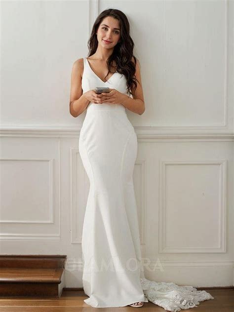 Fourreau V Neck Tourner les têtes Sans manches Balayage Pinceau train Crêpe Stretch Robe de