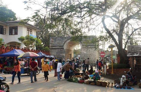 ကျိုင်းတုံမြို့၌ တစ်နှစ်လျှင် တစ်ရက်သာကျင်းပသည့် စော်ဘွားဟောင်းဈေးနေ့ ကျင်းပ Information And