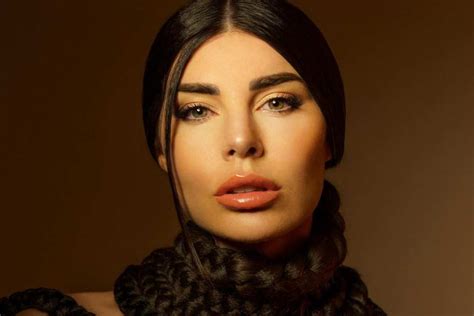 Bianca Atzei è Rifatta Il Prima E Il Dopo Della Cantante La Verità