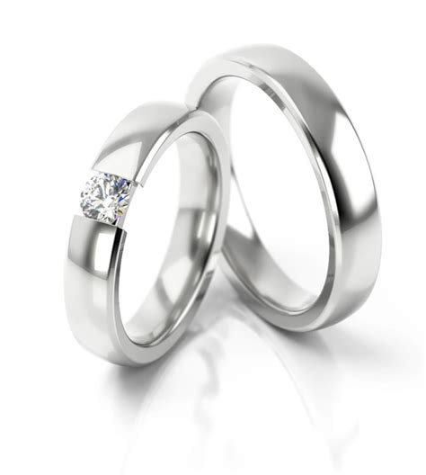 Обручальные кольца с бриллиантом(0,24 ct.) из платины 950 пробы Купить ...