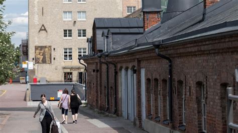 Cheap Car Rentals In Toukola Helsinki From 8day Cheapflights
