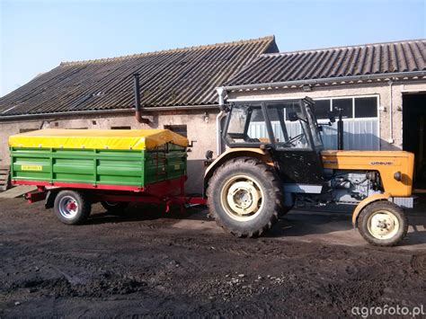 Zdjęcie traktor Ursus C 360 AGROMET N225 546986 Galeria rolnicza