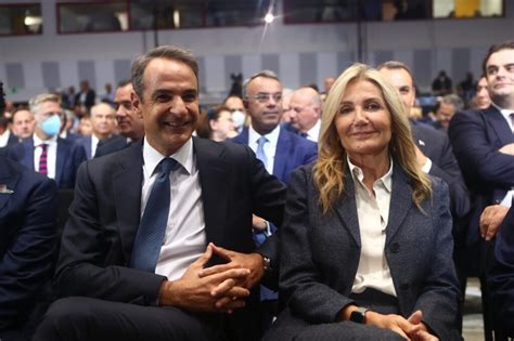 Μαρέβα Γκραμπόφσκι Μητσοτάκη Οι γυναίκες που συνάντησε στη Θεσσαλονίκη