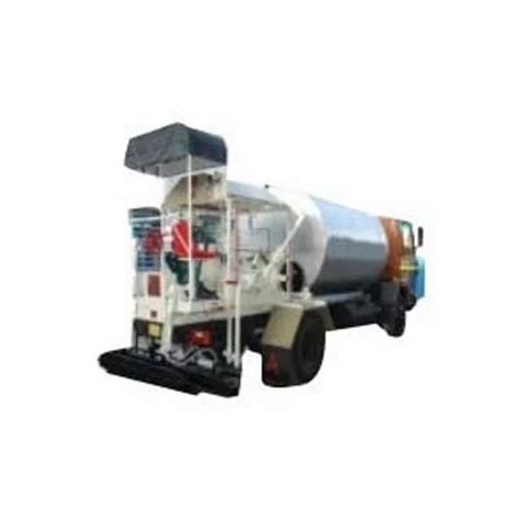 Asphalt Boiler Cum Sprayer For Road Construction Work Capacity L At Unit In