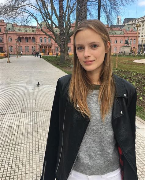 Pin Di Daggs Navajo Llc Su Western And Eastern Women Nel 2025 Capelli