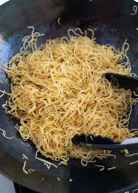What Are Cantonese Noodles DeKookGuide