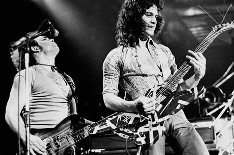 Michael Anthony Discusses Eddie Van Halens Death