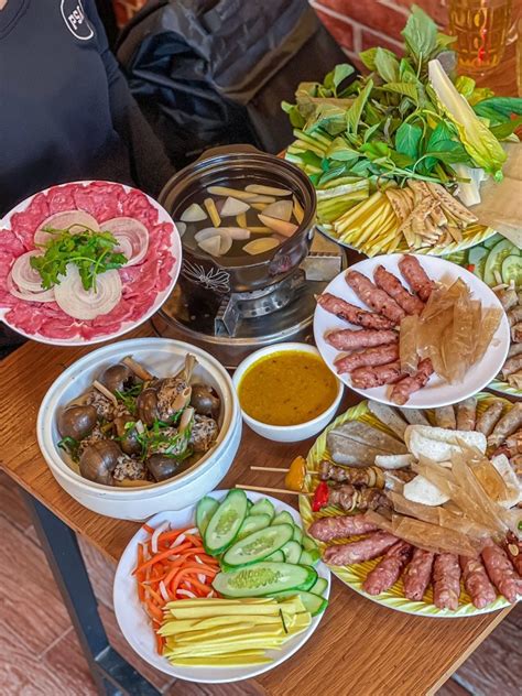 Quán Nem Nướng Đà Lạt Ngon Ở Quận 10
