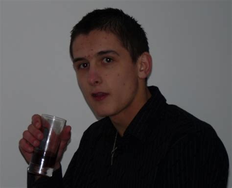 Me10  Free Image Hosting Service