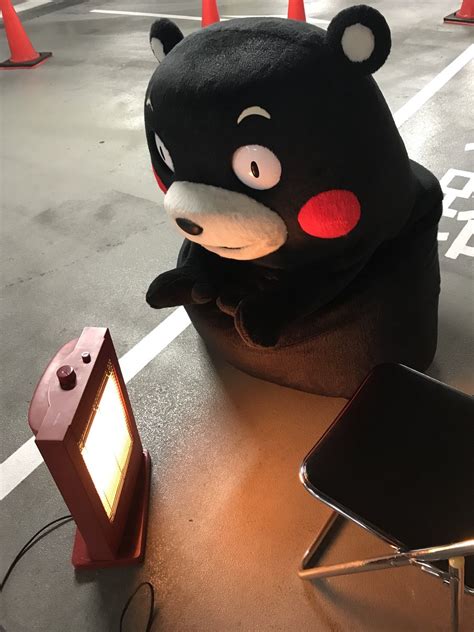 くまモン東京スタッフ〈公式〉 On Twitter 今日は冬至。「大くまモン展」にゆず湯はありませんが、こんな感じでくまモンと混浴できる