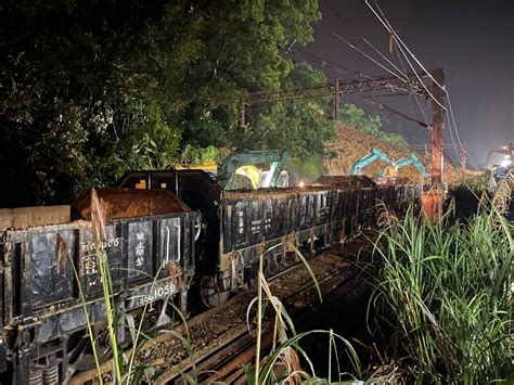 國營臺灣鐵路股份有限公司 臺鐵瑞芳 猴硐間因連續豪雨造成邊坡滑動影響行車概況12月6日21時30分第11發