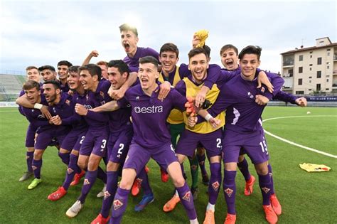 La Fiorentina Vince La Coppa Italia Primavera Battuto Il Verona Per 1 0