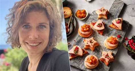 Sofie 29 En Gezin Zetten Deur Open Voor Eenzame Mensen Op Oudejaarsavond “het Is Een Periode