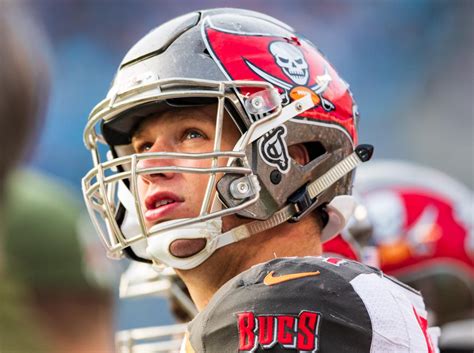 Las Vegas Raiders Carl Nassib Comes Out As Gay