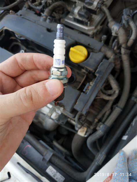 95519058 Свеча зажигания OPEL: 1.0-1.8i (Z10xEP, Z12xEP, Z1 GM ...