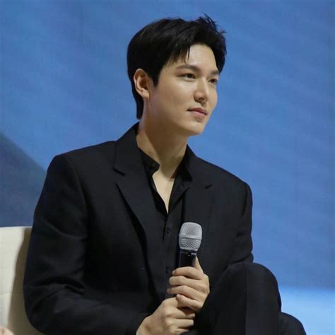 Potret Lee Min Ho Di Usia Ke 36 Aura Tetap Maksimal