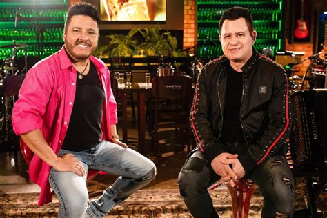 Bruno E Marrone Vai Gravar DVD Dos Anos De Carreira