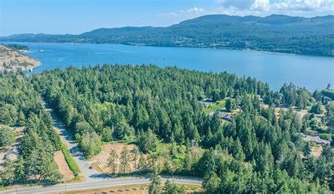 2624 Powder Point Rd Nanaimo Bc V9p 9e8 Mls 981371 Zillow