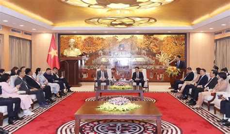 Hanoi Ulan Bator Seek Broad Decentralized Cooperation