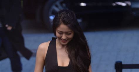 Ss포토 Aoa 설현 마리끌레르 영화제 나들이 왔어요~