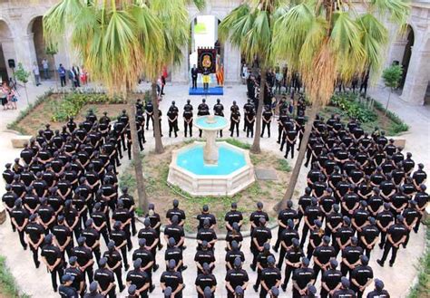 La Comisaría De La Policía Nacional De Alzira Algemesí Incorpora 12