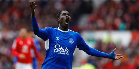 Everton Could Sign Monster £50m Onana Replacement In January