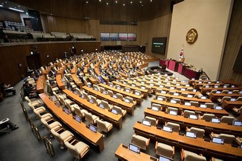 ‘2017년 계엄 문건 그대로계엄군 국회 난입에 육군 참모총장 계엄사령관 일요신문