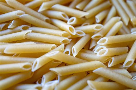 Fondo De Pasta De Macarrones Crudos Comida Italiana 12636135 Foto De