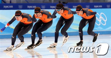 훈련하는 네덜란드 스피드 스케이팅 대표팀