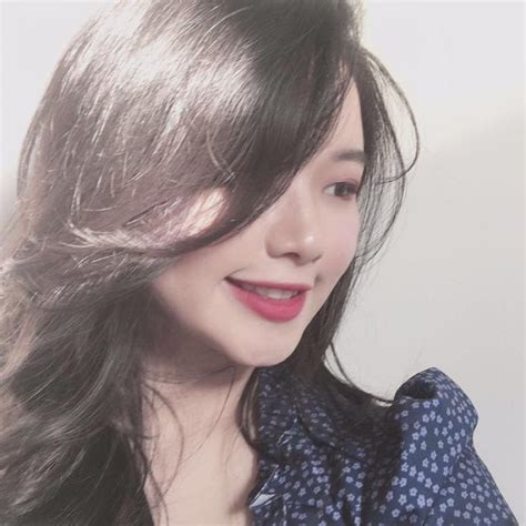 已婚女人的这些小动作，实际上是在勾引你，别傻傻不知道！