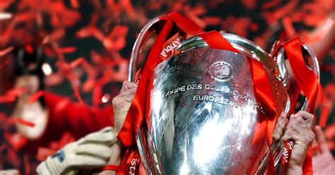 [리메이크] 리버풀의 진정한 주장 스티븐 제라드 핸드폰 배경화면