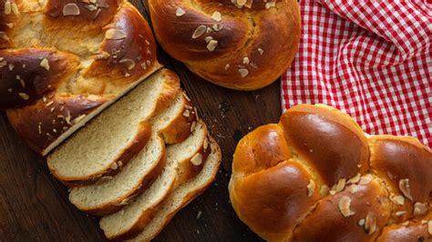 Challah Vs Brioche Whats The Difference
