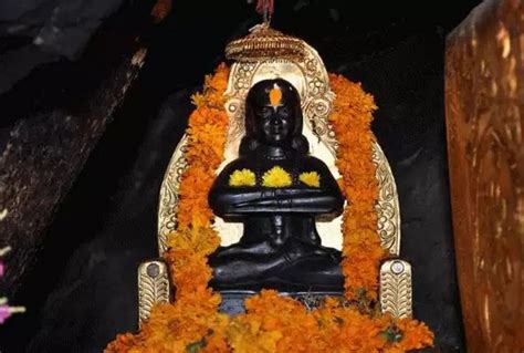 Woman Not To Allowed Paid Obeisance In Baba Balak Nath Temple Deotsidh